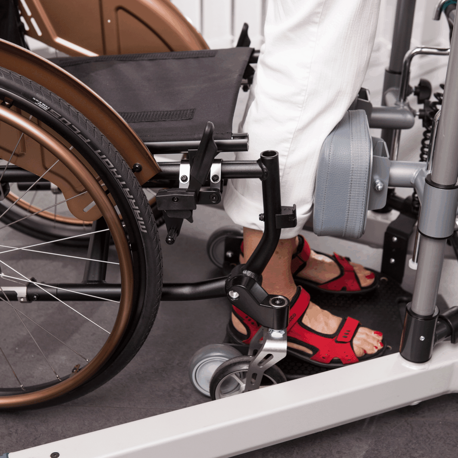Bure Rise & Go – Sit-to-Stand Walker for Early Mobility | Savaria