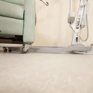 Eva 450EE/600EE Floor Lifts | Savaria Patient Care