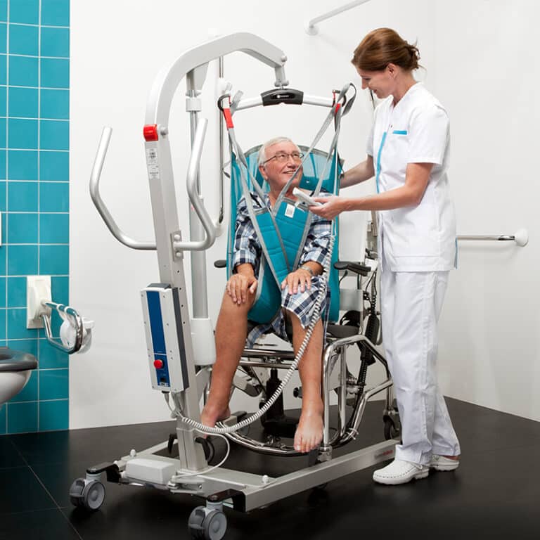 Eva 450EE/600EE Floor Lifts | Savaria Patient Care
