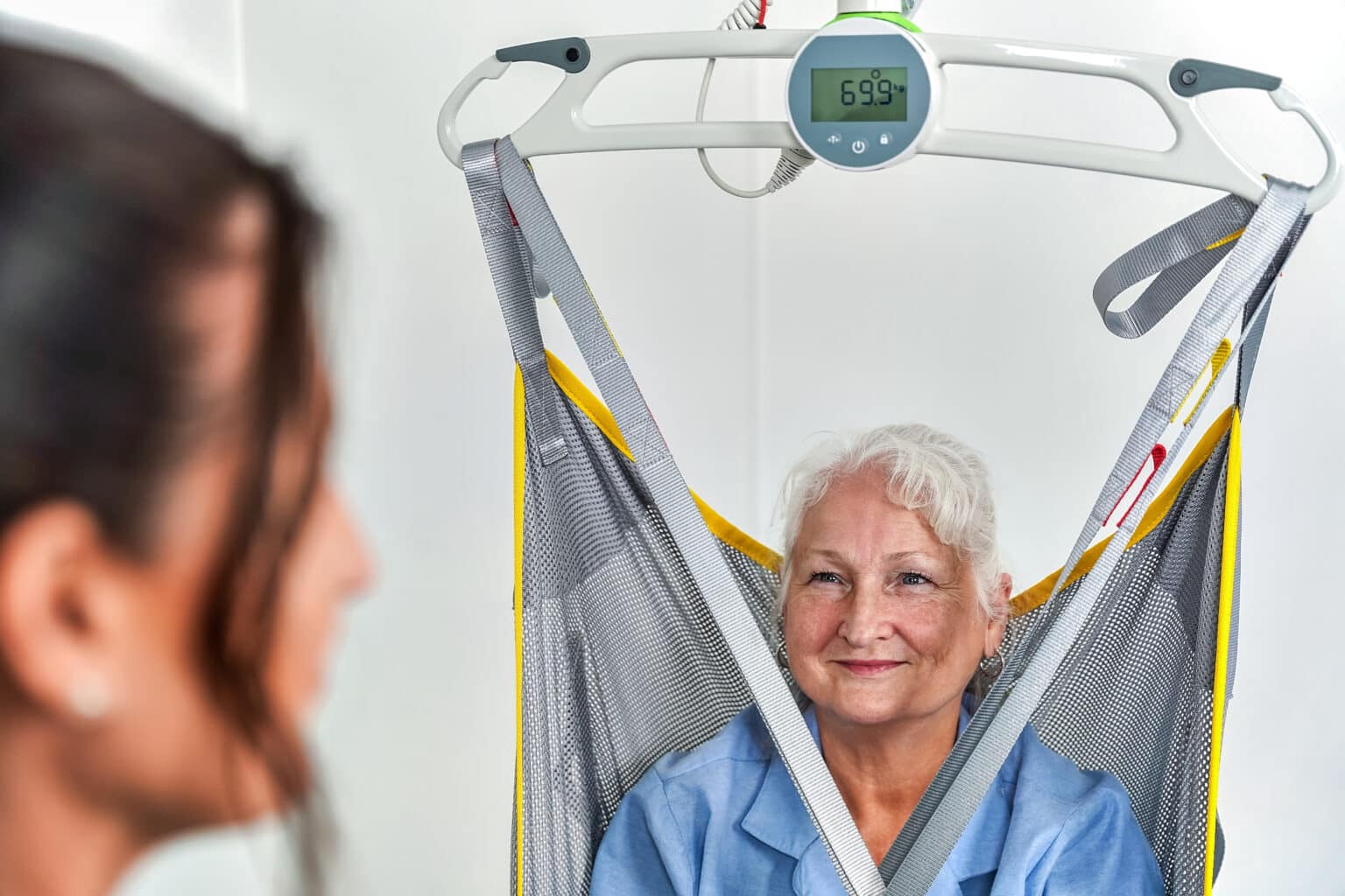 M-Series Clinical Ceiling Lift | Lithium-ion | Savaria