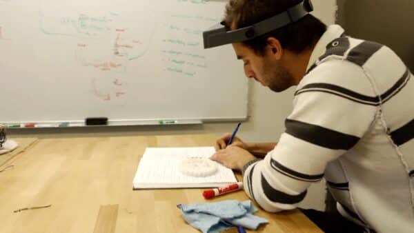 Eva 450EE/600EE Floor Lifts | Savaria Patient Care